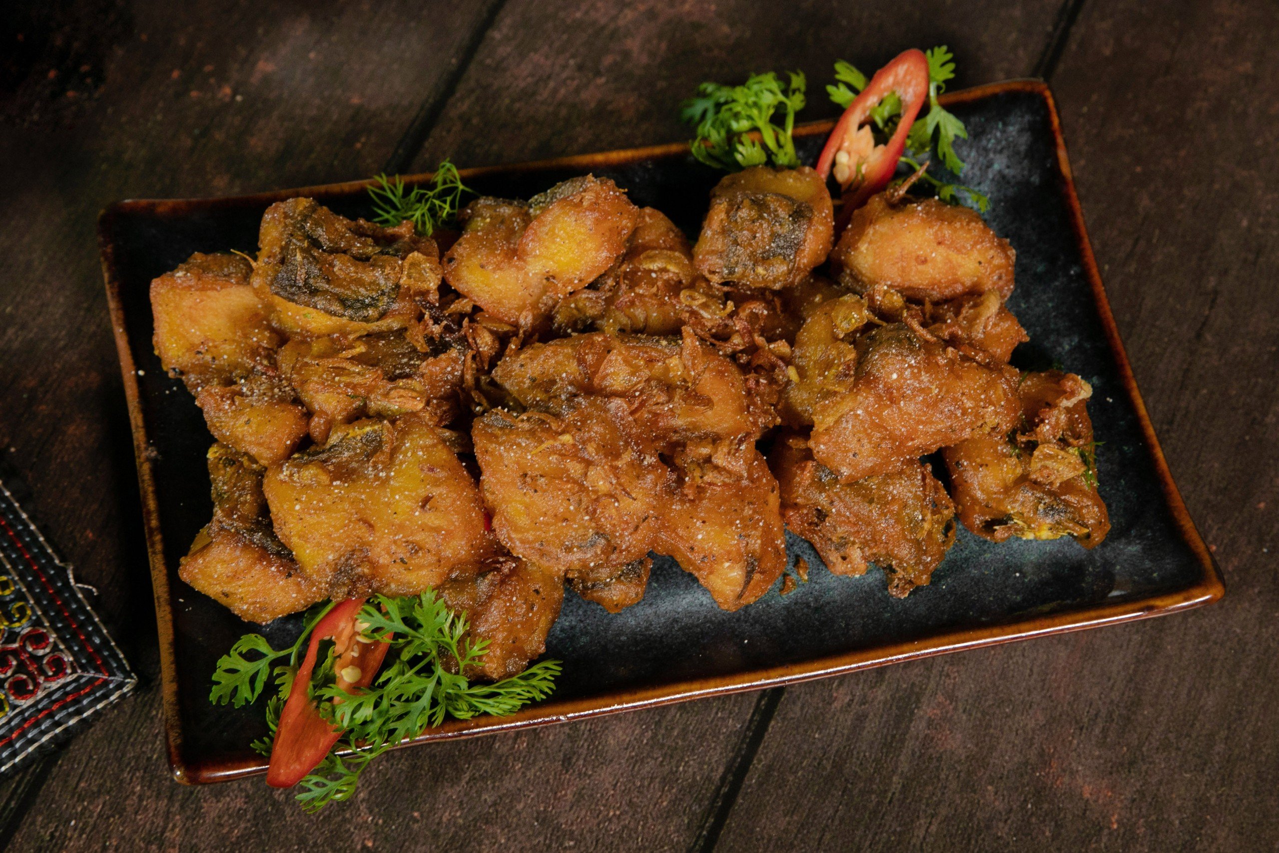 Cá tầm rang muối - Pao Quán